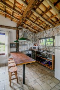 Cocinas pequeñas estilo colonial: La magia de lo clásico en espacios ...